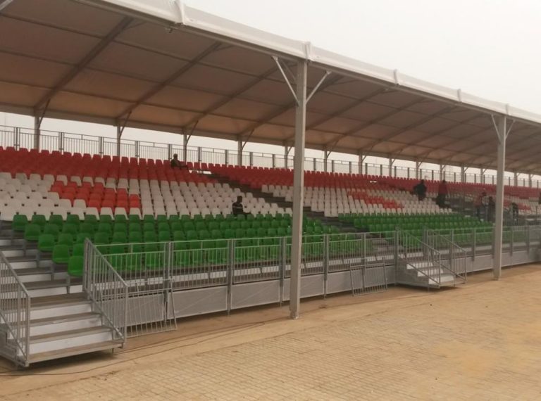 A COVERED GRANDSTAND WITH 2,100 SEATS IN NIGER - Alcor Équipements