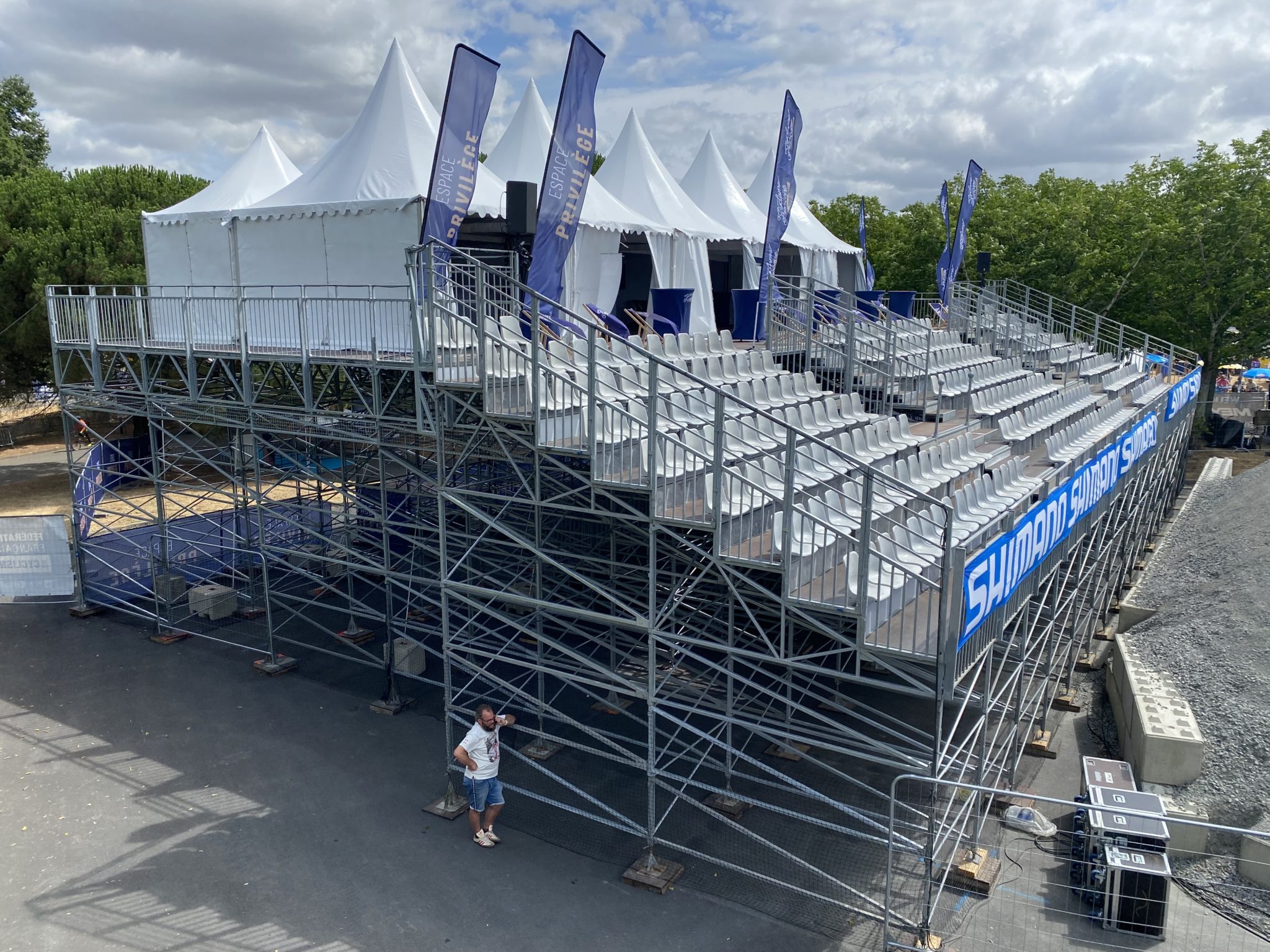 Location de gradin de 100 places à 1000 places, sur mesure